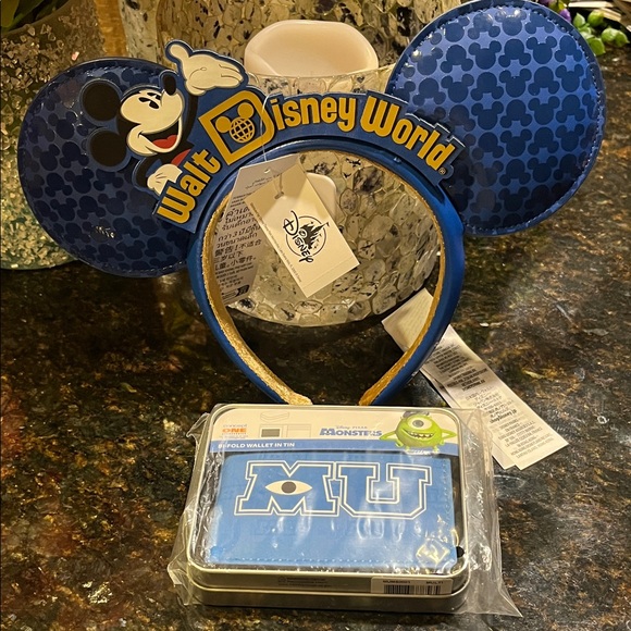 Disney | Accessories | Disney World Blue Mickey Mouse Ears With ...